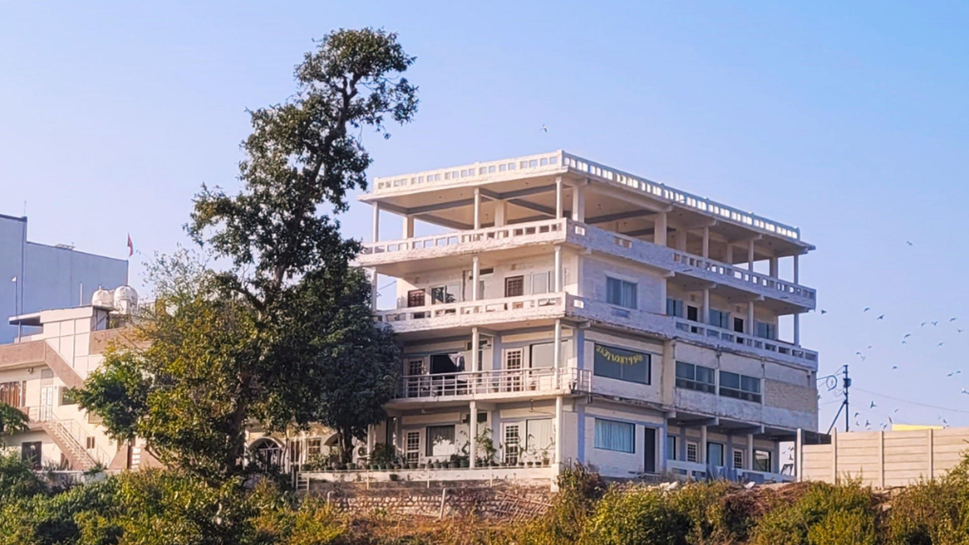 Forest View Accomodation in Rishikesh near Ganga
